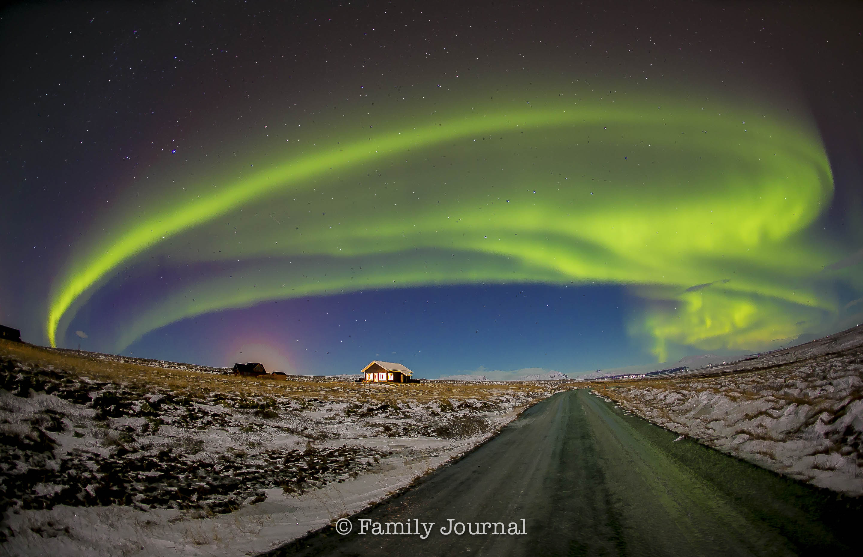 Northern Lights @ 66th Parallel North – Family Journal